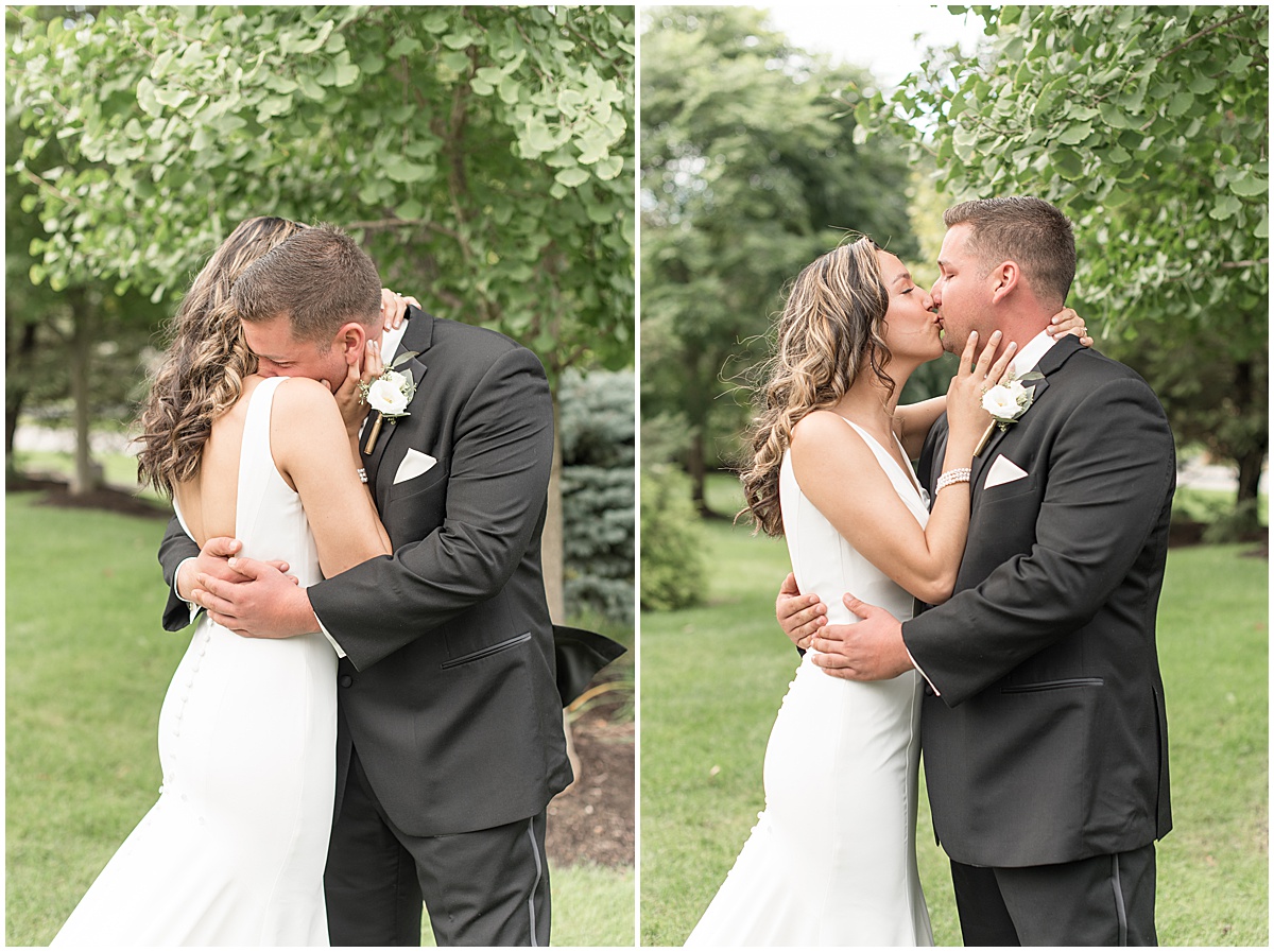 Elegant, Outdoor Wedding in Demotte, Indiana | Victoria Rayburn Photography