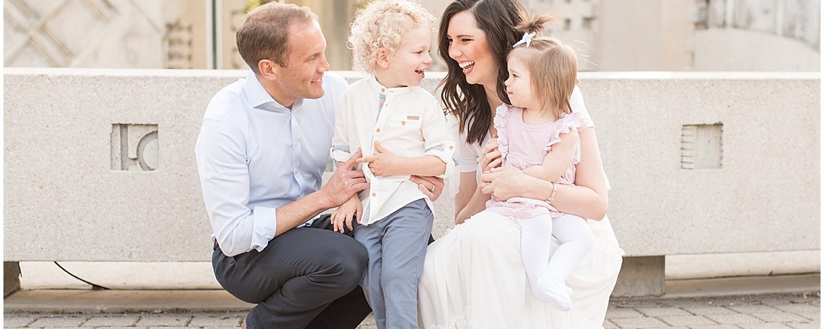 Extended Family Photos at Purdue University | Victoria Rayburn Photography